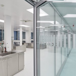 Cilag Microbio Lab B45